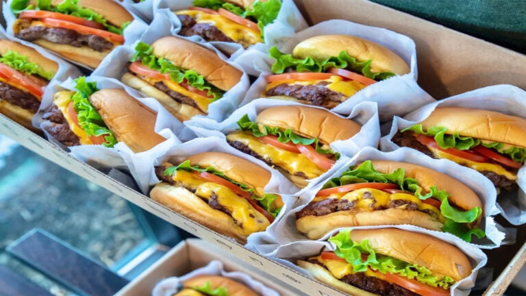 The Evolution of Fast Food: From Convenience to Quality – Drink&Food